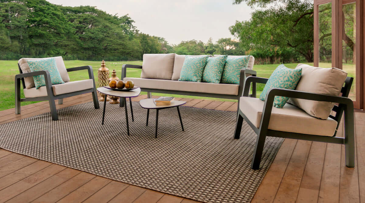 Consejos para Elegir Salas Outdoor Resistentes y Elegantes