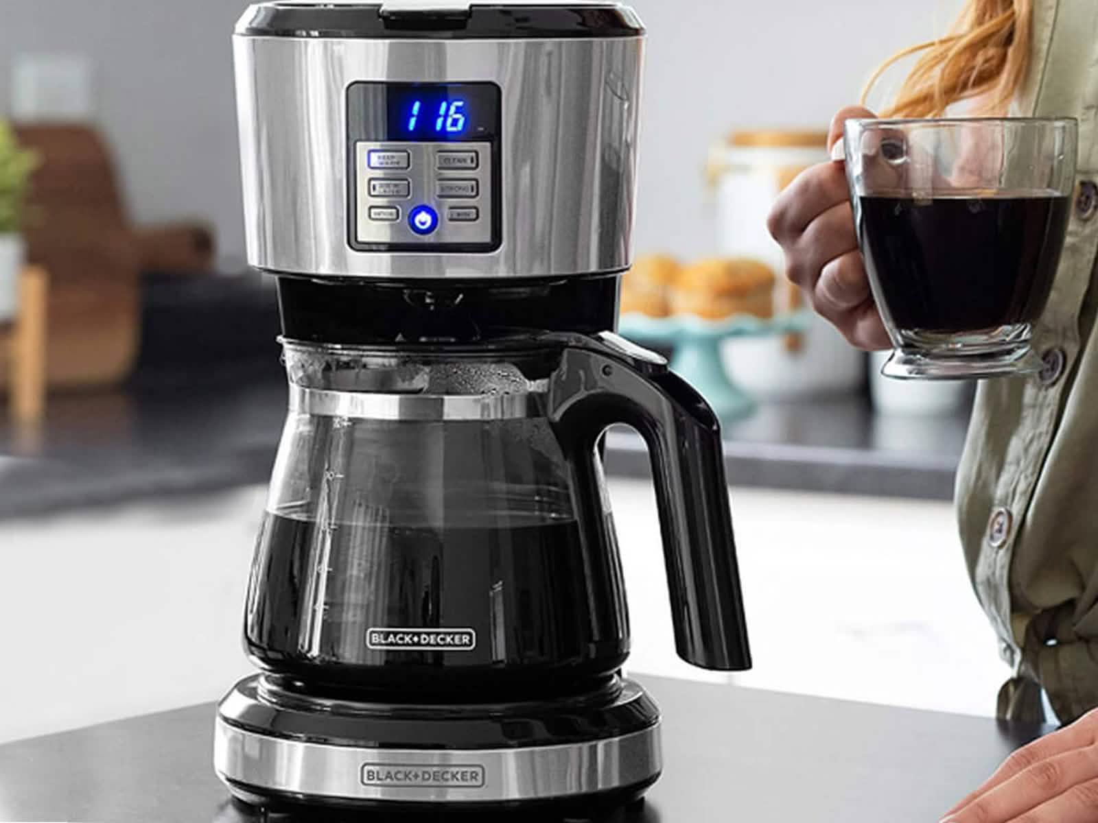 Cafetera 12 Tazas Programable Black & Decker | Colineal Ecuador